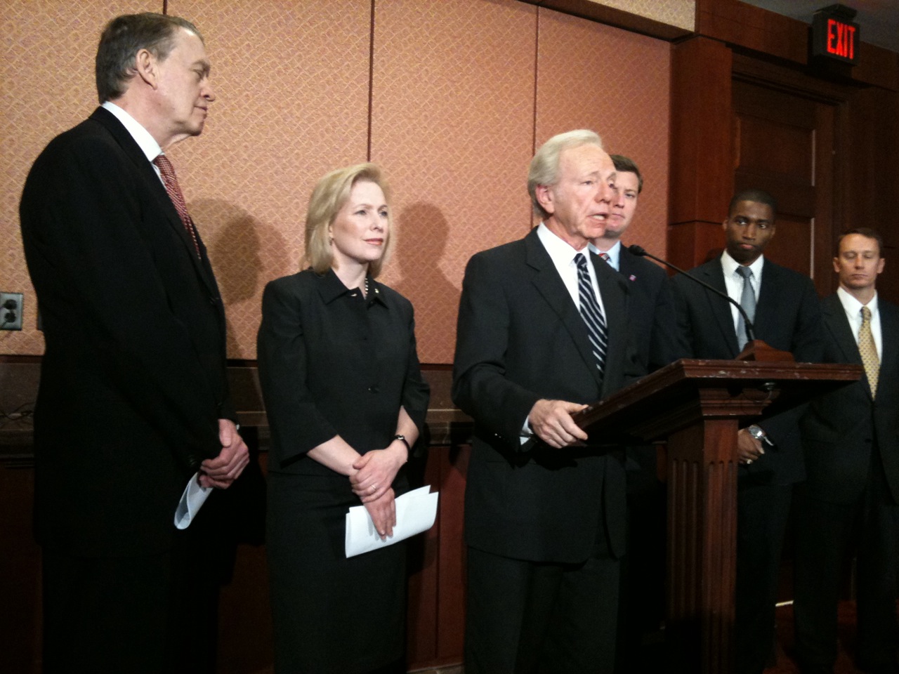 Sen. Lieberman Announces Retirement From Senate - Metro Weekly