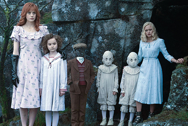 Miss Peregrine's School for Peculiar Children (review): Go to Hogwarts ...