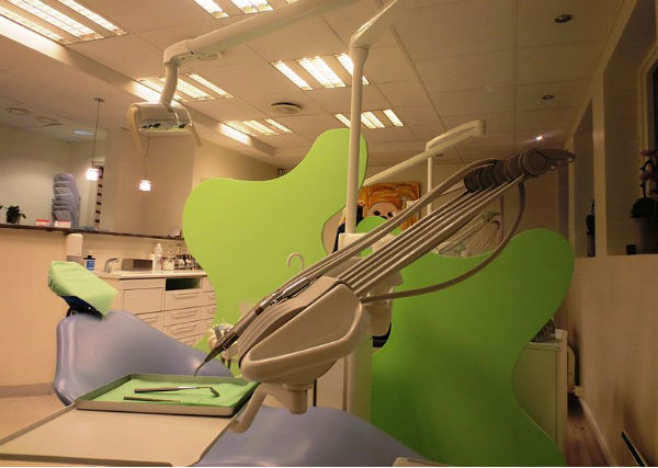 D.C. dentist indicted for sexually assaulting unconscious male patients ...