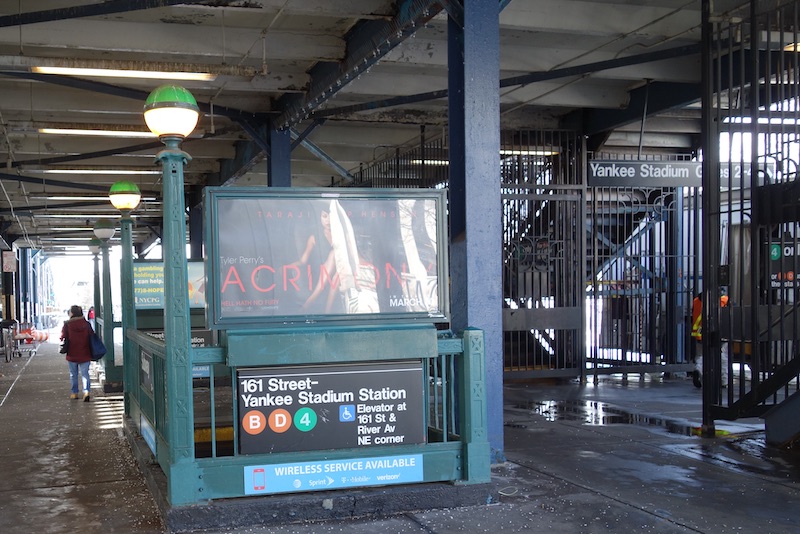 161st St Subway entrance - Metro Weekly