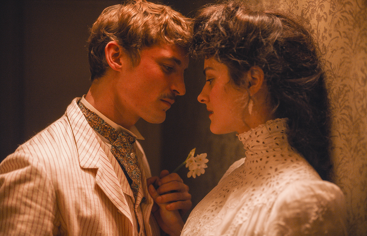 Curiosa review: An awkward commentary on female sexual liberation