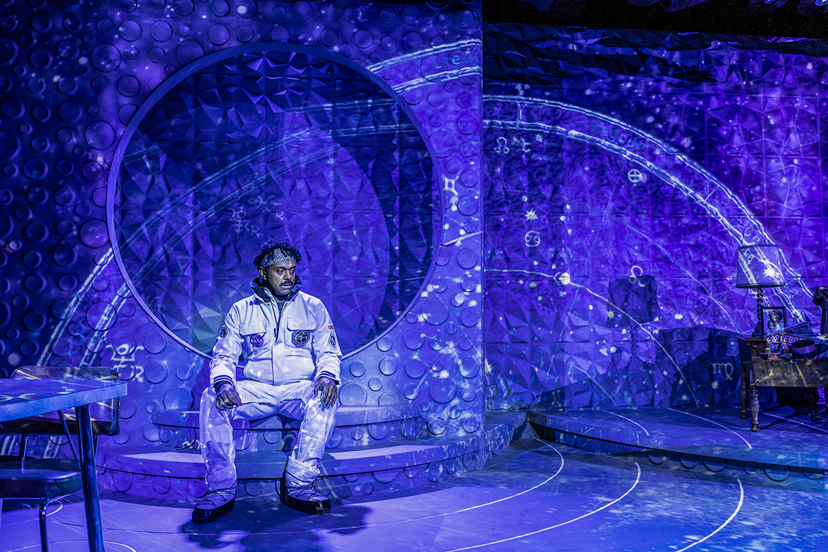 Moon Man Walk by DJ Corey - MMW-Press-10 - Metro Weekly