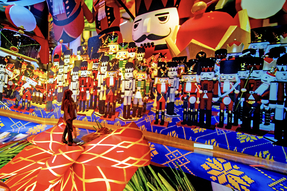 Editor's Pick: A Holiday Multiverse at Artechouse - Metro Weekly