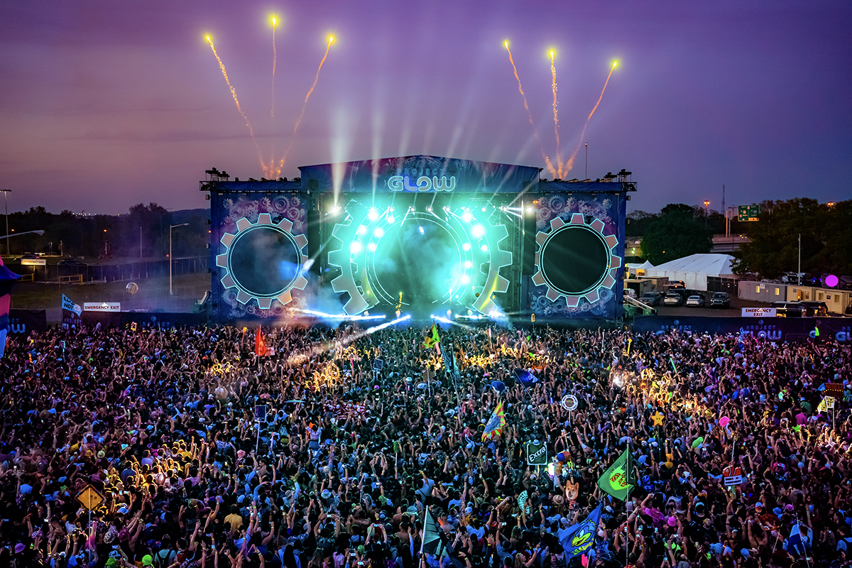 GLOW - Ivan Meneses for Insomniac Events 8 - Metro Weekly