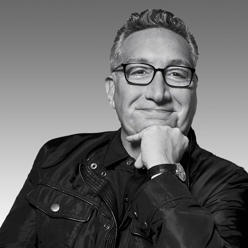 Moises Kaufman: Here There Are Blueberries - Metro Weekly